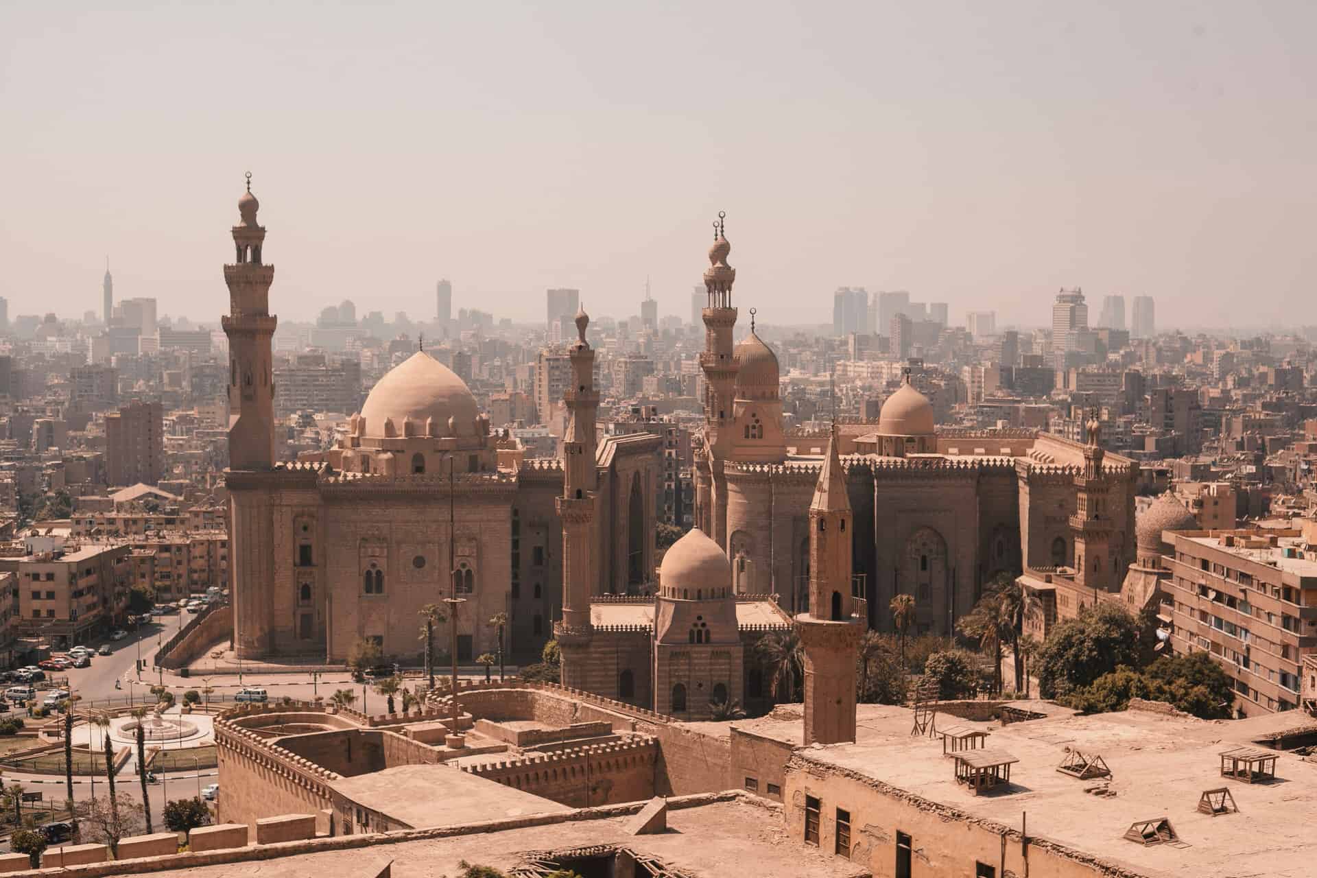 Experience Egypt's Summer Heat: Insider Tips for an Unforgettable Vacation